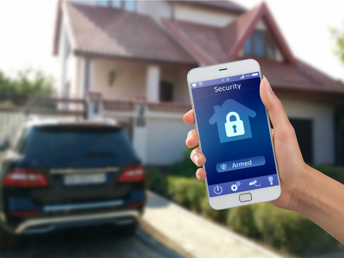 How to Choose the Best Self-Monitored Home Security System - Floor ...